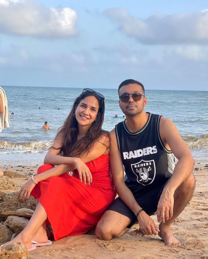 Anoushay Abbasi sets temperature rising with new beach pictures ...