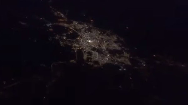 Here's what Masjid Al Haram and Masjid e Nabwi look like from space ...