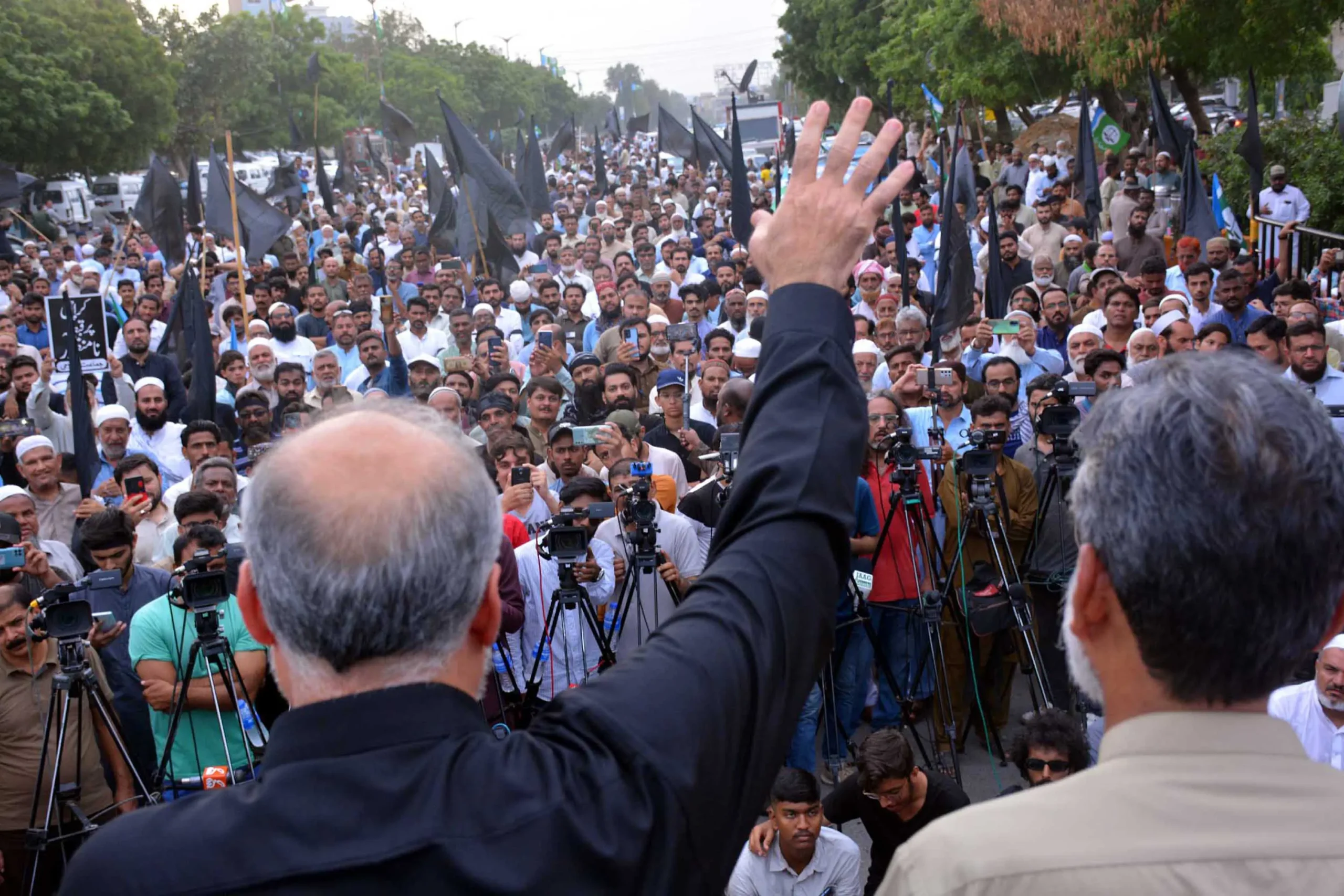 Naeem says 31 PTI members abducted before mayor election - Pakistan ...