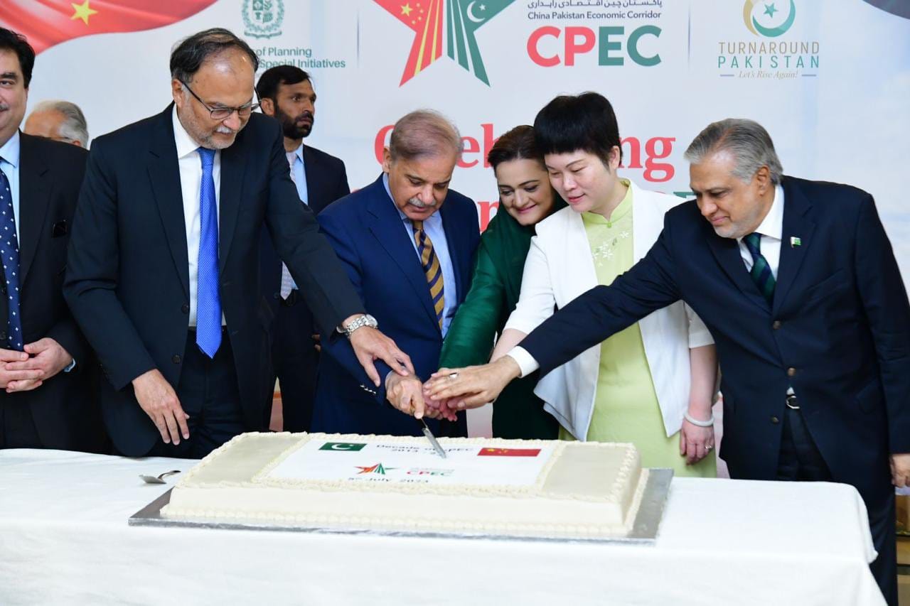 Pakistan, China mark 10th anniversary of CPEC with resolve to pursue ...