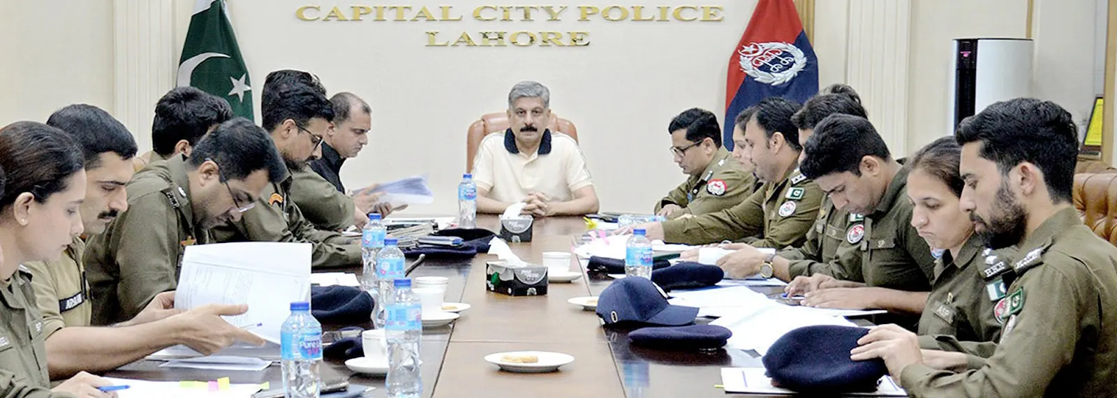 CCPO reviews crime control committee performance - Pakistan Observer