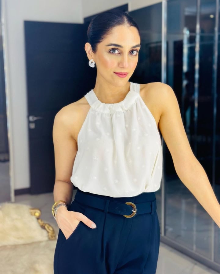Maya Ali sends pulses racing with new bold pictures - Pakistan Observer