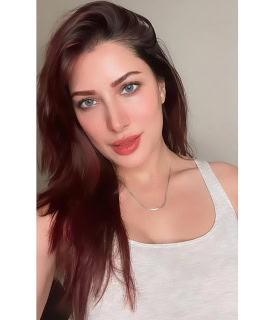 Mehwish Hayat raises temperature with her new bold pictures - Pakistan ...