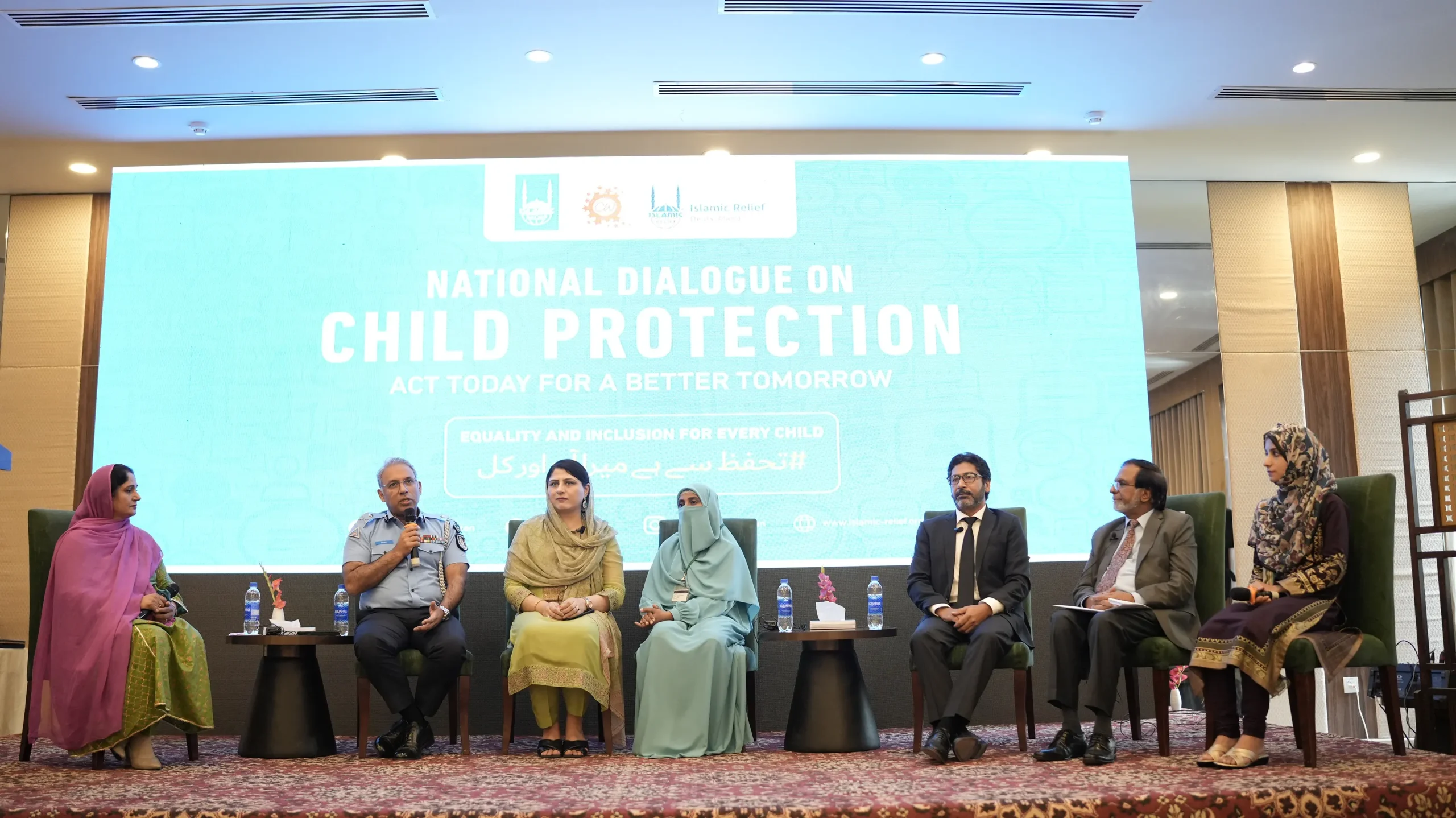 Islamic Relief Pakistan’s dialogue on child protection held - Pakistan ...