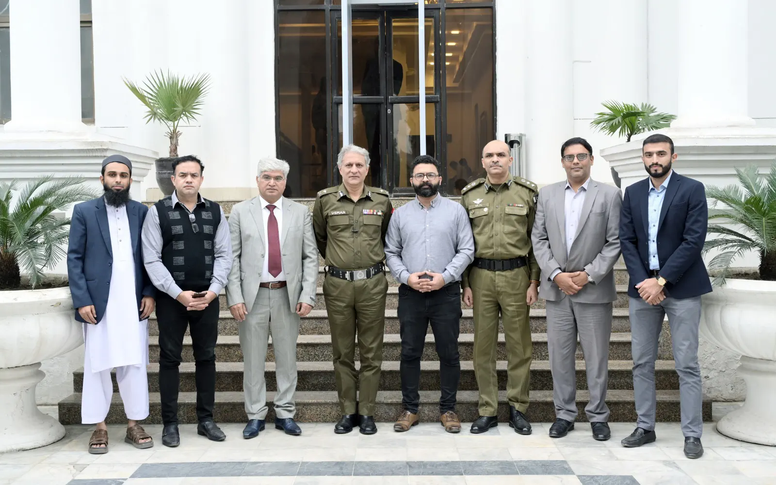 YDA delegation calls on IGP - Pakistan Observer