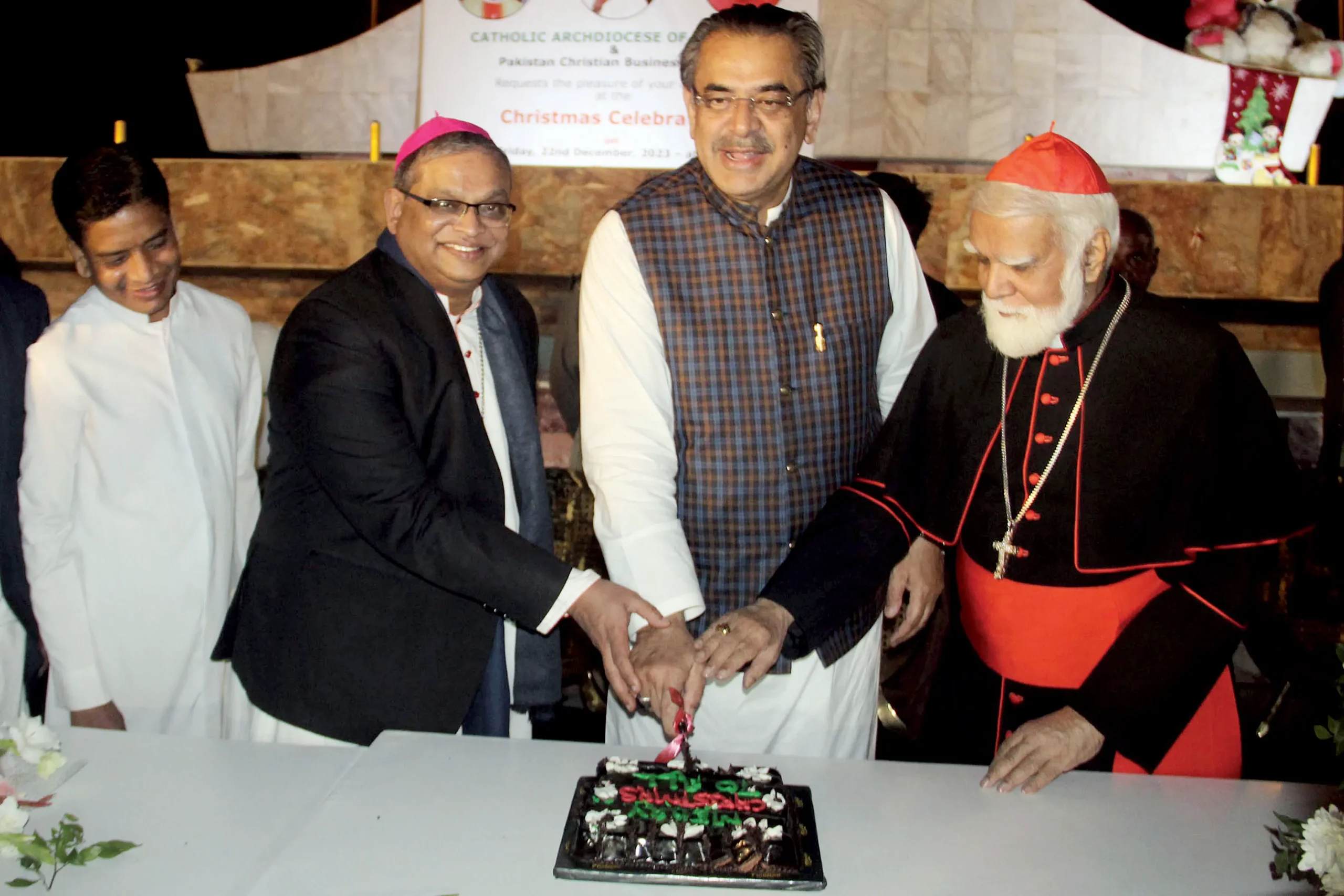 Aneeq vows to provide all facilities to pilgrims - Pakistan Observer