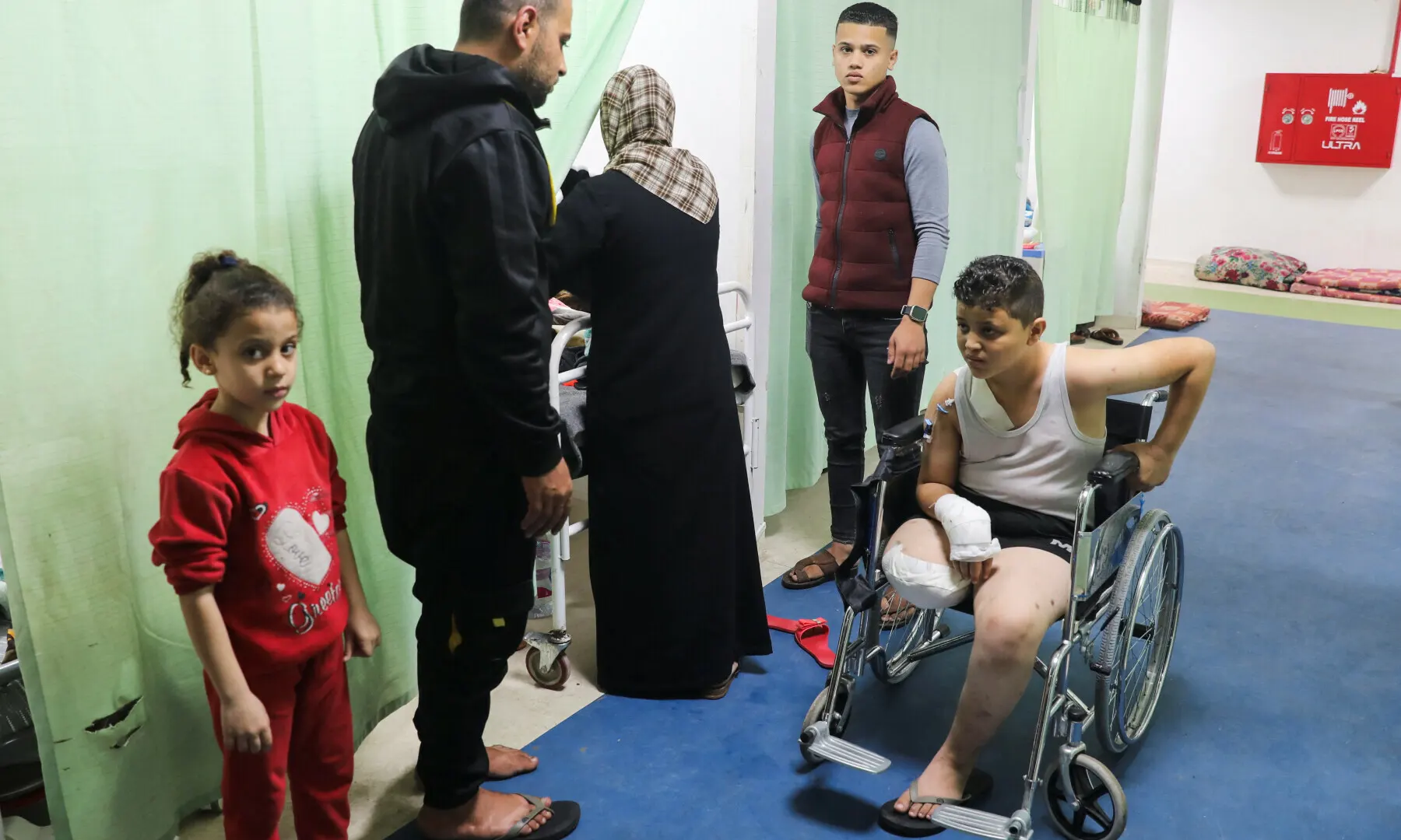 Child amputees in Gaza face more danger without expert care - Pakistan ...