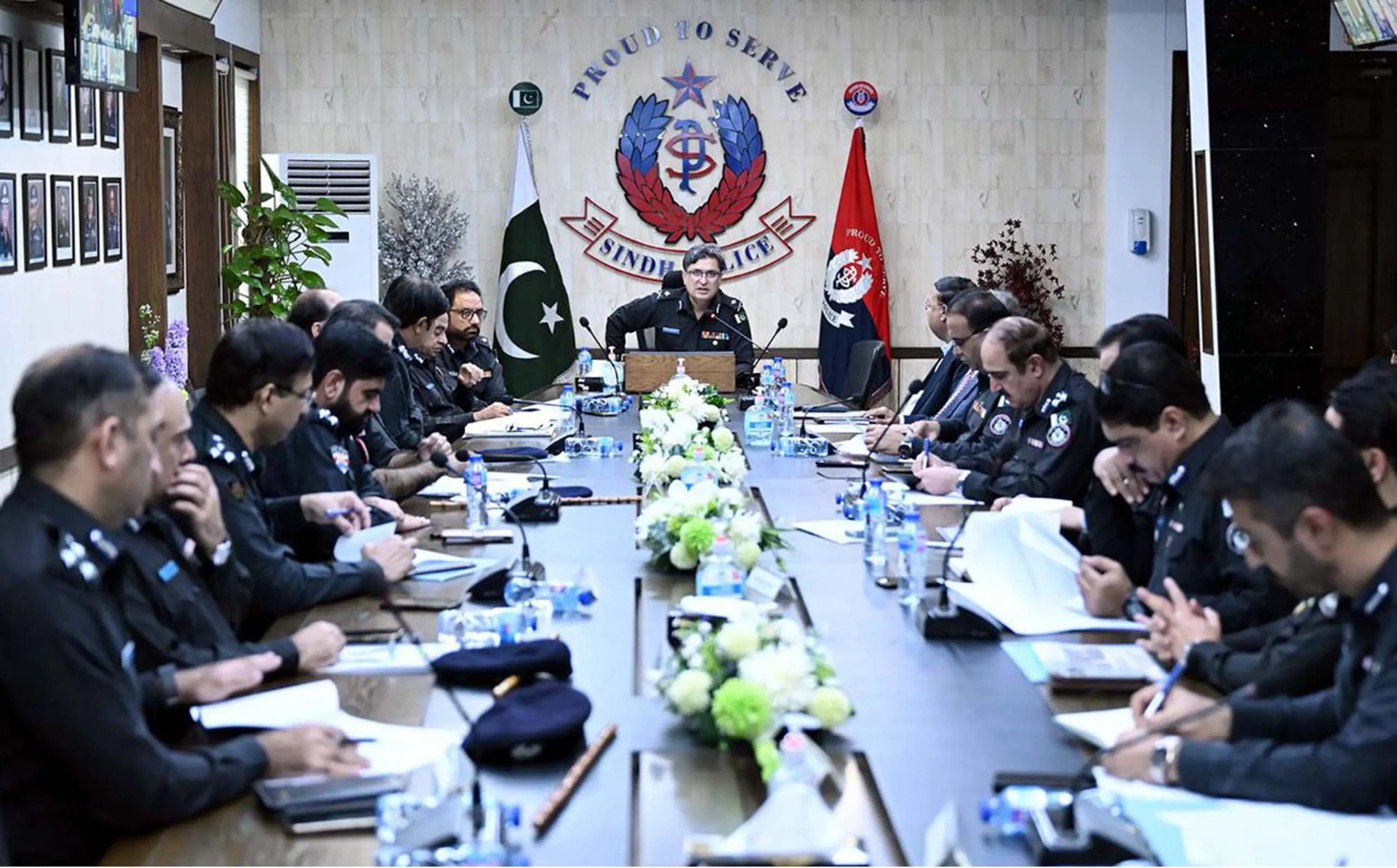 Police receives refurbished patrol motorcycles - Pakistan Observer