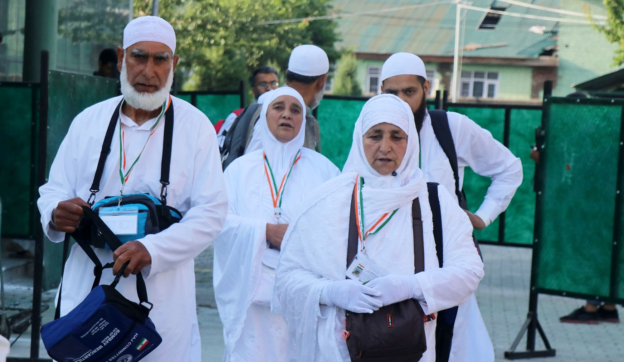 IIOJK faces sharp decline in Hajj applications, aspirants blame ...