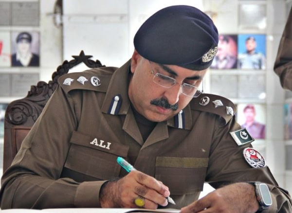 Ali Nasir Rizvi replaces Akbar Nasir as new Islamabad IGP - Pakistan ...