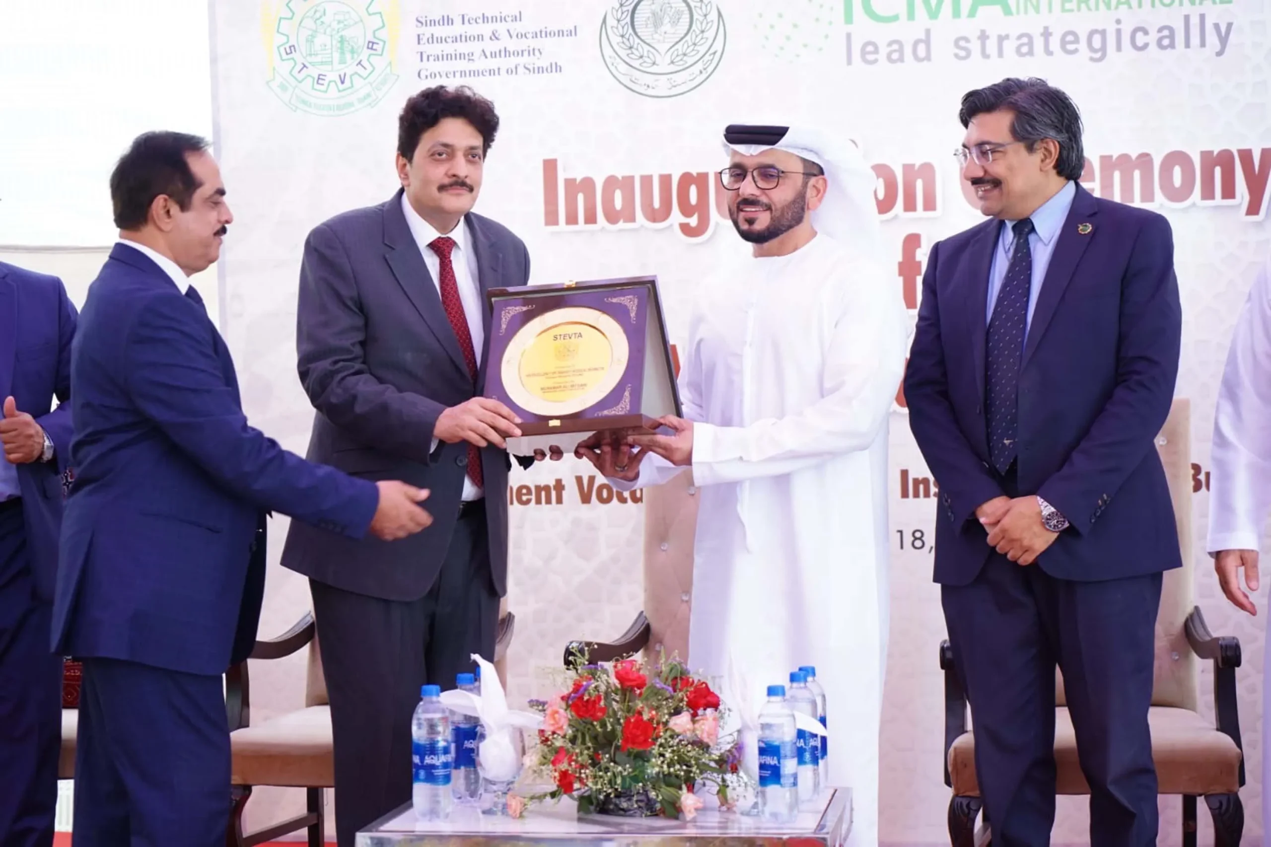 UAE consul general launches Arabic language center - Pakistan Observer