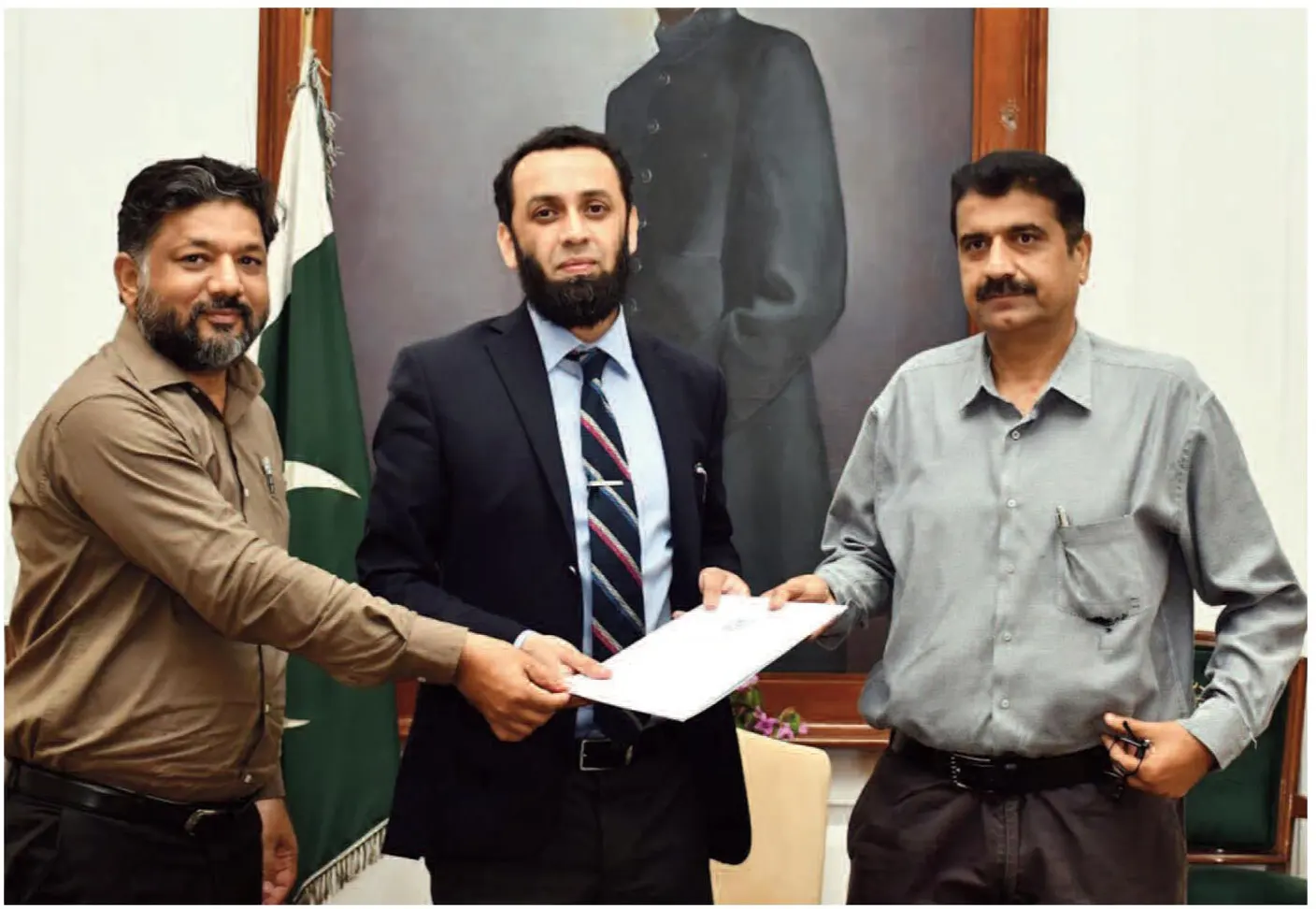 Media playing the role of fourth pillar of democracy: Atta Tarar ...