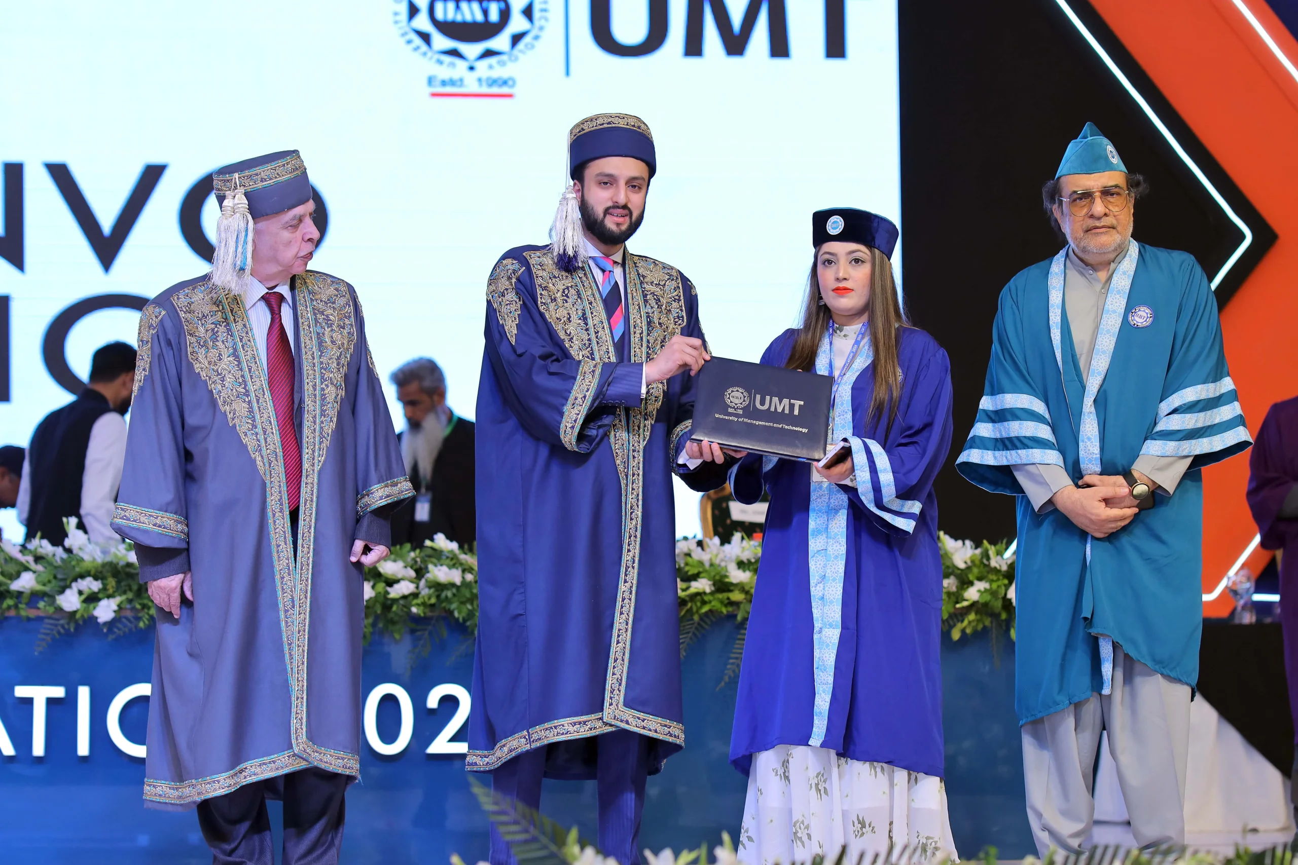 UMT holds 26th convocation - Pakistan Observer