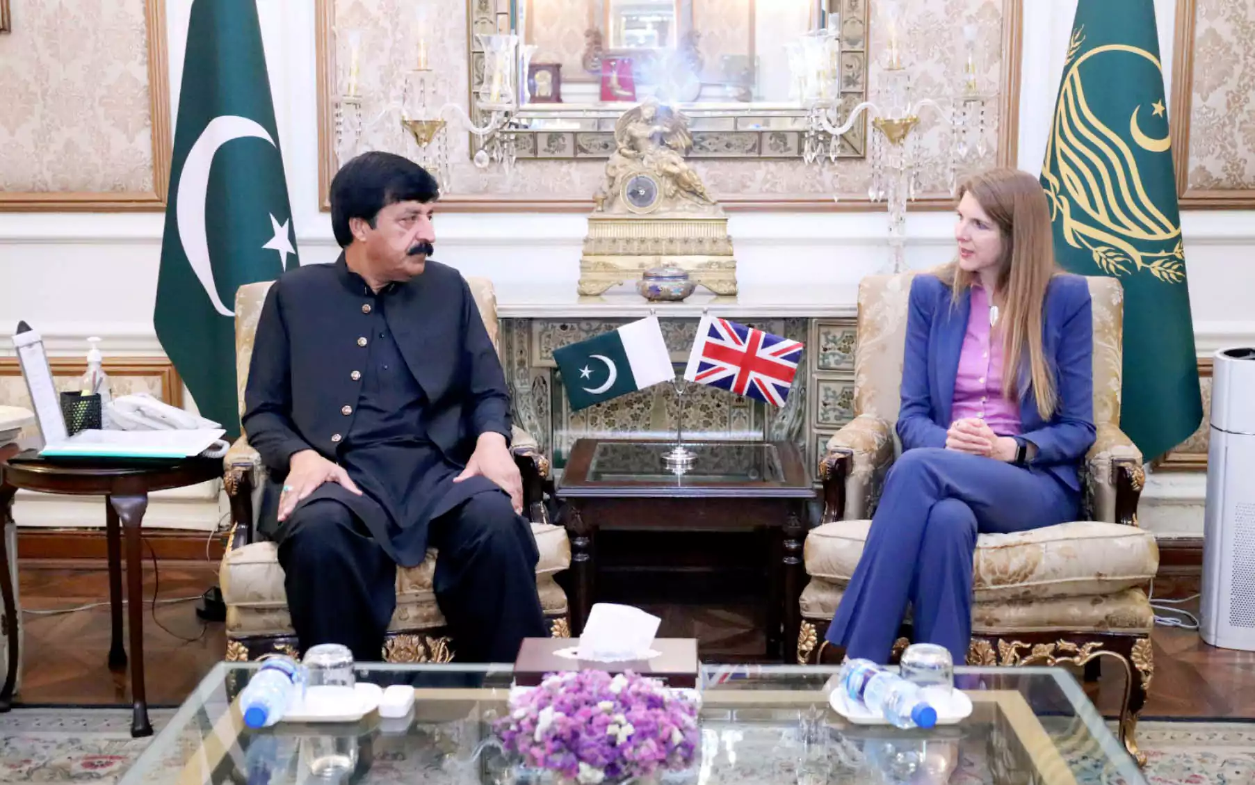 British HC calls on Governor, discusses promotion of bilateral ...