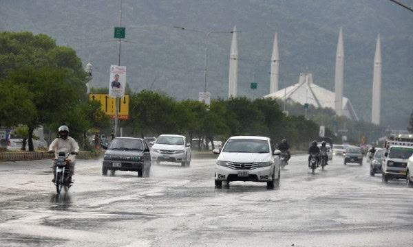 Islamabad, Rawalpindi, Pakistan weather; Light rain, gusty winds ...