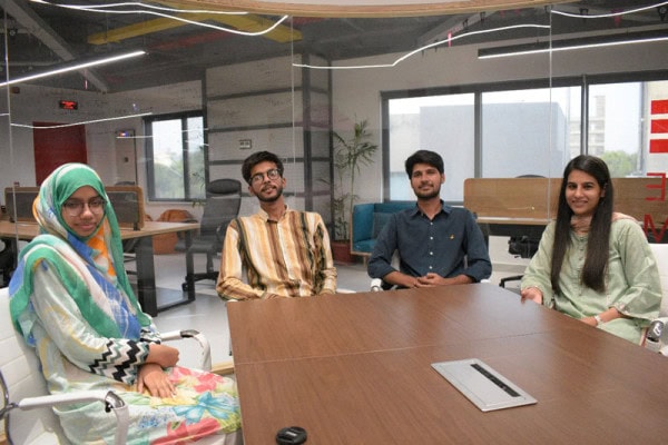 10Pearls launches Pakistan's first AI-enhanced virtual internship ...