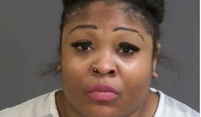 American Woman Onijah Robinson turns out to have Trespassing history ...