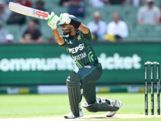 Babar Azam signs with Sydney Sixers for BBL 2025 amid national team ...