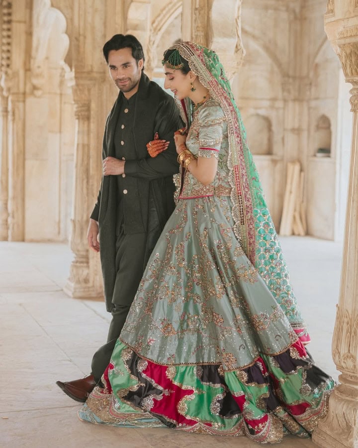 Mawra Hocane and Ameer Gilani's Wedding Pictures go viral; See full photoshoot here - Pakistan ...