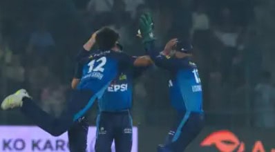 PSL X: Ubaid Shah strikes his own wicketkeeper in face in burst of ...