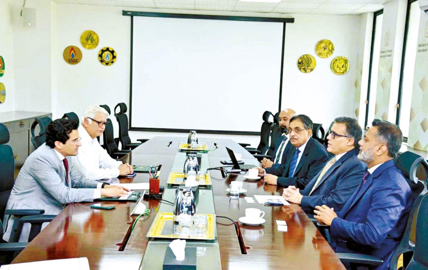 Ali welcomes Chevron’s $30m investment in oil sector - Pakistan Observer