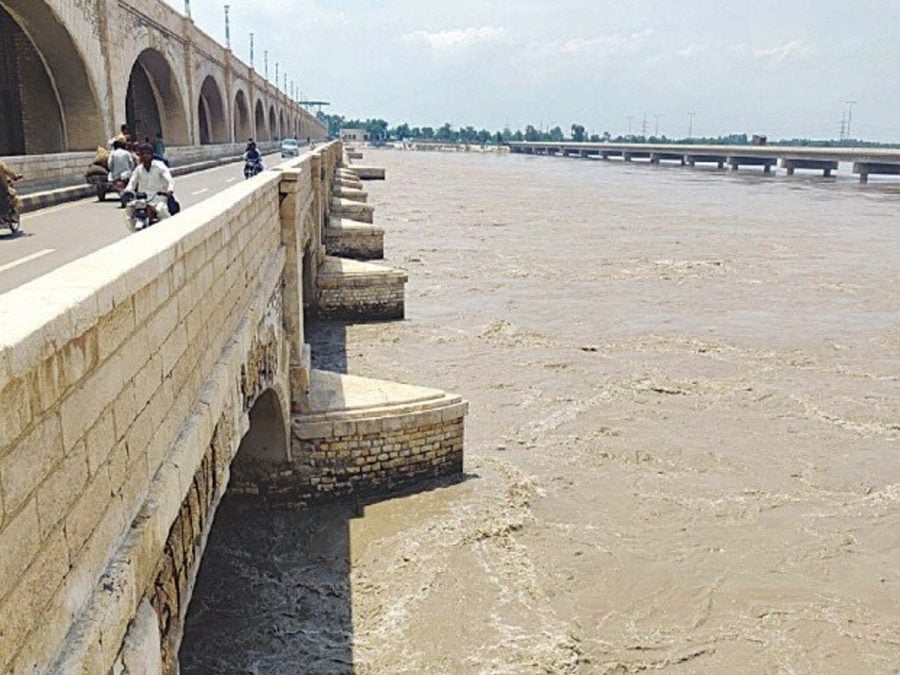 India releases 800,000 cusecs water into Chenab without prior notice ...