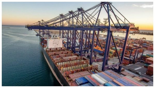 Karachi port jumps massive 344 places to 61st in global rankings ...