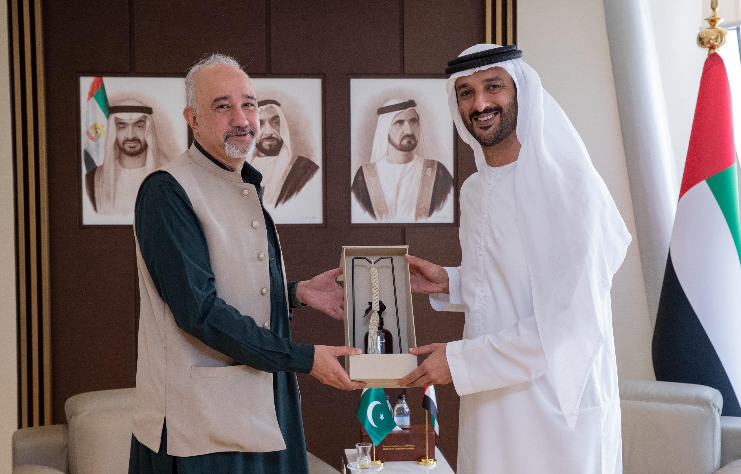 Pakistan’s Ambassador Tirmizi bids farewell in meeting with UAE ...