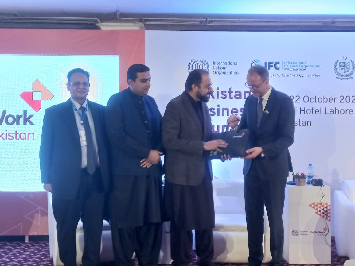 Tripartism, Better Work key for Pakistan’s labour force growth, says ...