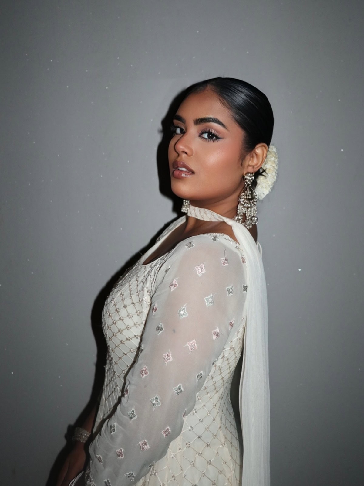 'Her Skin was Debated Her Style ended the Debate 'Roma Riaz Shines in ...